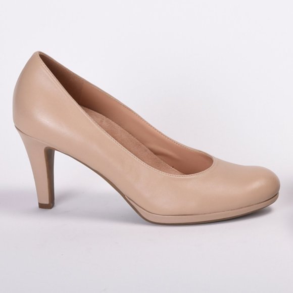 Naturalizer | Shoes | Naturalizer Womens Michelle Nude Color Pump Size ...